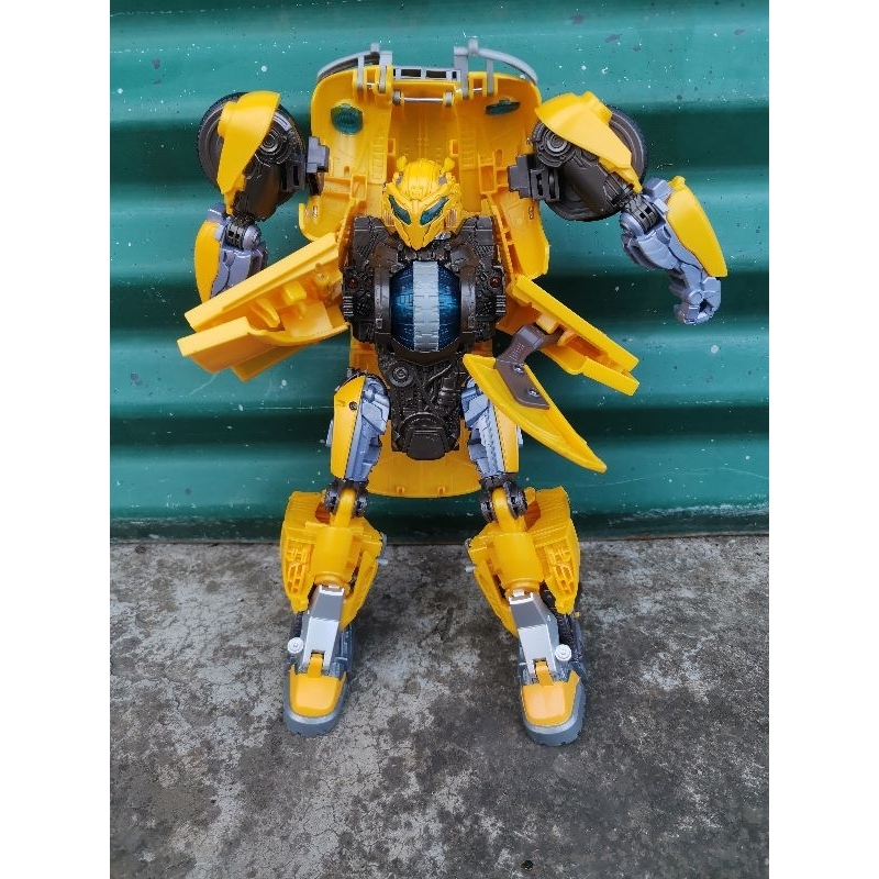 Takara Tomy Hasbro Transformer Bumble Bee Beetle Power Charge | Shopee ...