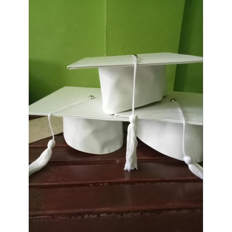 LENLEN| Toga Caps, KINDER TO COLLEGE, STANDING AND FOLDING | Shopee ...