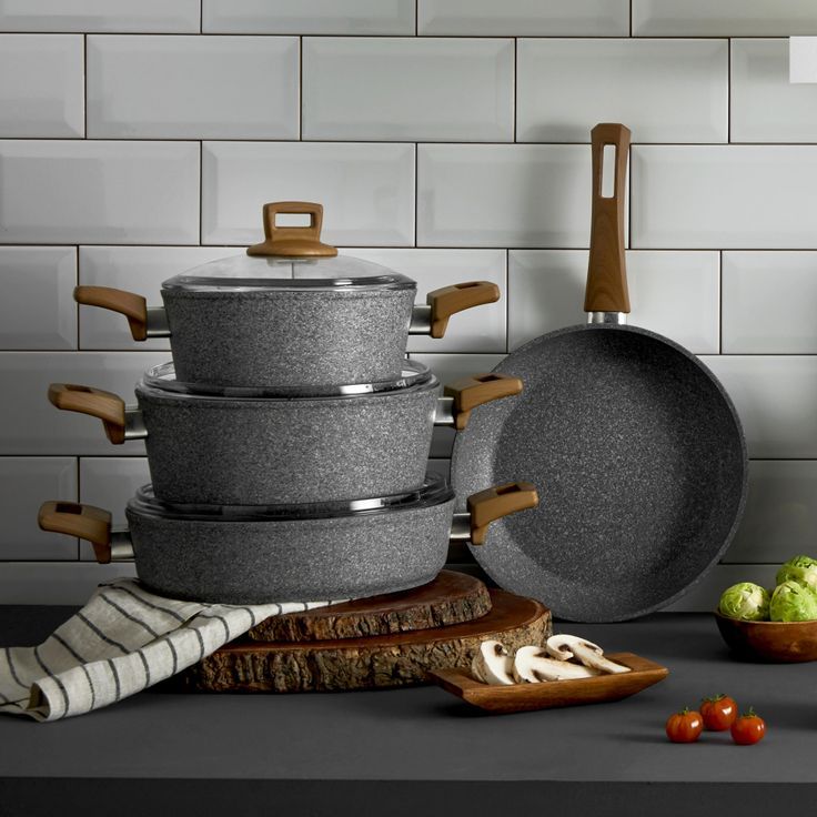 Trending kitchen utensils sets Non-Stick Stainless Steel Kitchenware ...