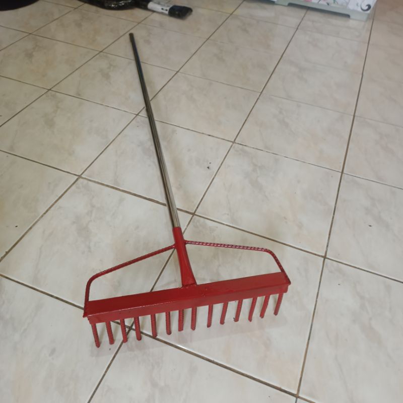 Kalaykay garden rake 4ft 14tooth heavy duty | Shopee Philippines