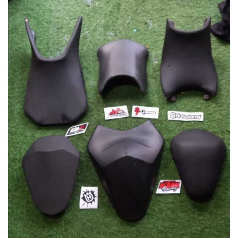 KTM DUKE 200/ 390 V1 & V2 - RC 200/ 390 V1 RIDER AND PILLION SEATS ...
