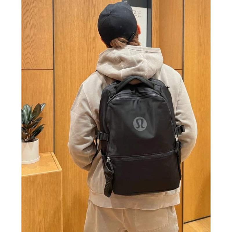 Lulu Lemon Crew Backpack 29cm X 18.5cm X 42cm (11.4" X 7.3" X 16.5 ...