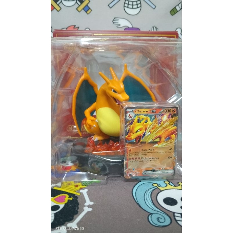 Charizard Premium Collection Figure Pokemon With Charizard Ex Promo ...