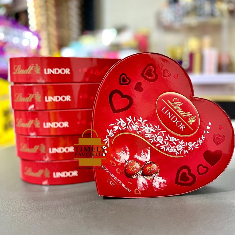 Lindt Lindor Milk Chocolate Truffles 200g in Heart Shape box | Shopee ...