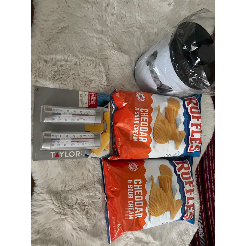 Ruffles Cheddar And Pet Canister | Shopee Philippines
