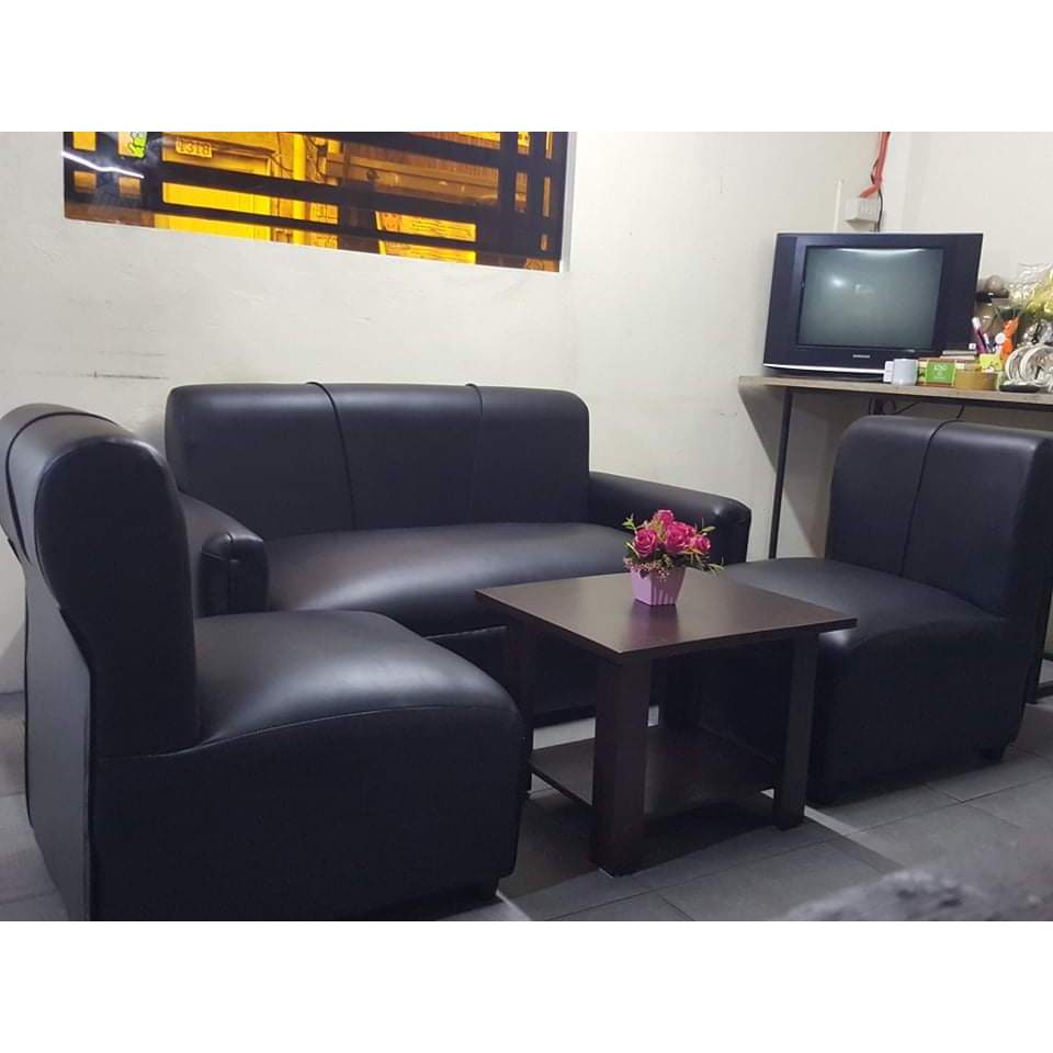 SALA SET BLACK LEATHER WITH CENTER TABLE(FREE DELIVERY NCR ONLY ...