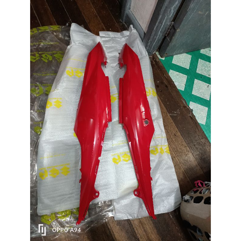 Sgp Body Cover Side Set (Red) For Suzuki Step 125 Classic / Step 125 Hi ...