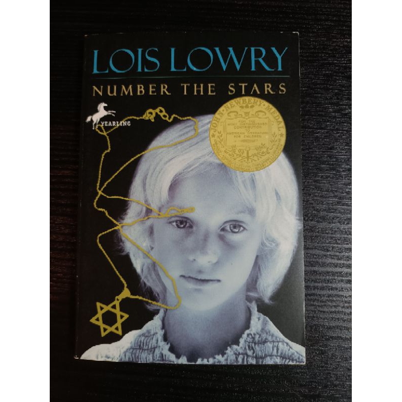 NUMBER THE STARS by LOIS LOWRY (PAPERBACK) | Shopee Philippines
