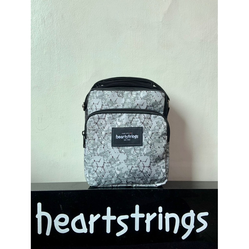 Heartstrings Annie sling | Shopee Philippines