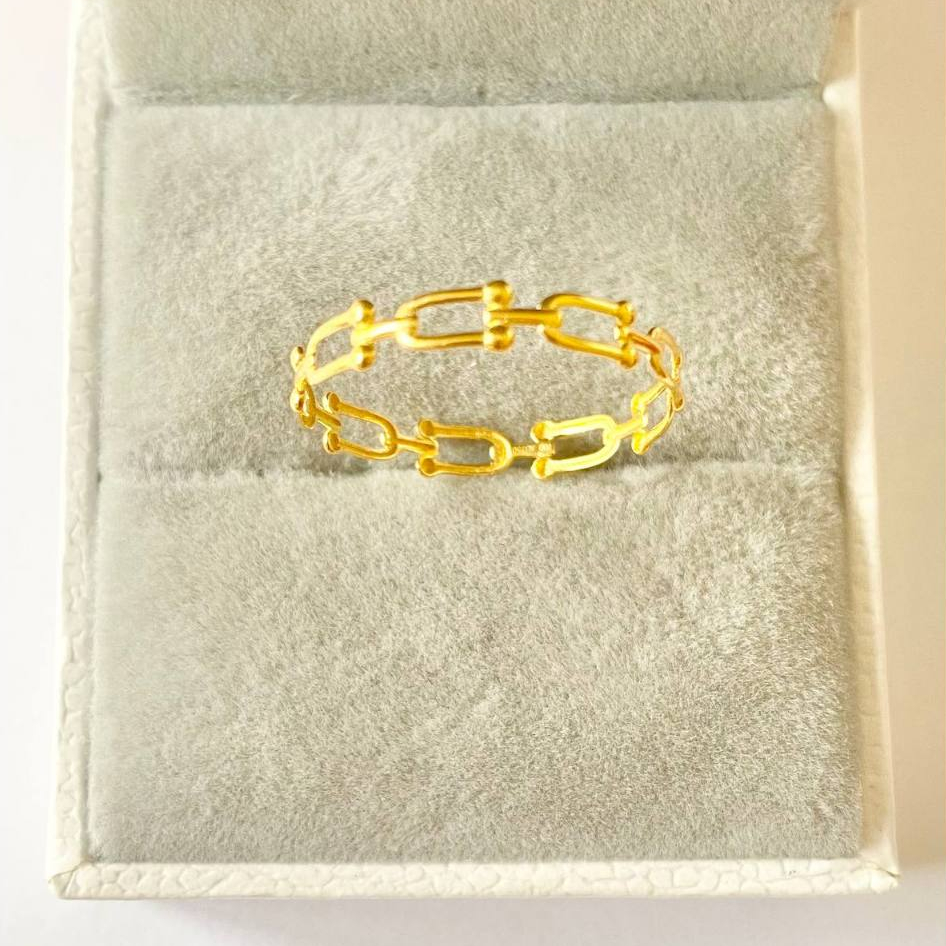 Pawnable 18K Gold Thin Full Hardware Ring | Shopee Philippines
