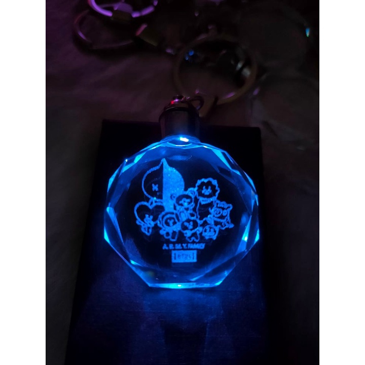 Tinytan BTS members LED Crystal Keychains with battery and box w/ foam ...