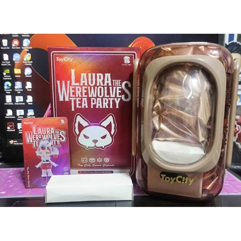 Toy City Laura and The Werewolves Tea Party 200% Figure with Case ...