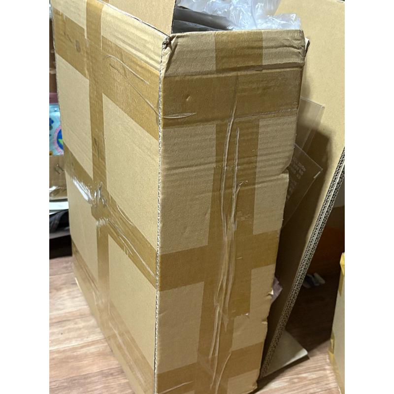 Random boxes and bubblewraps | Shopee Philippines