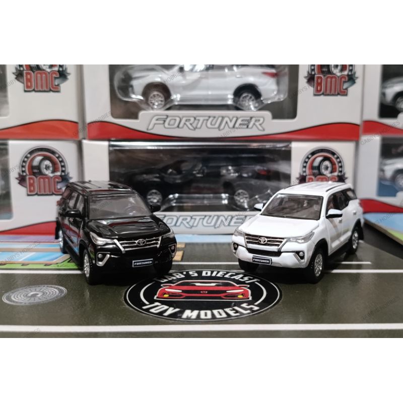 1/64 scale Toyota Fortuner Diecast sold by Gabs Diecast Toy Models ...
