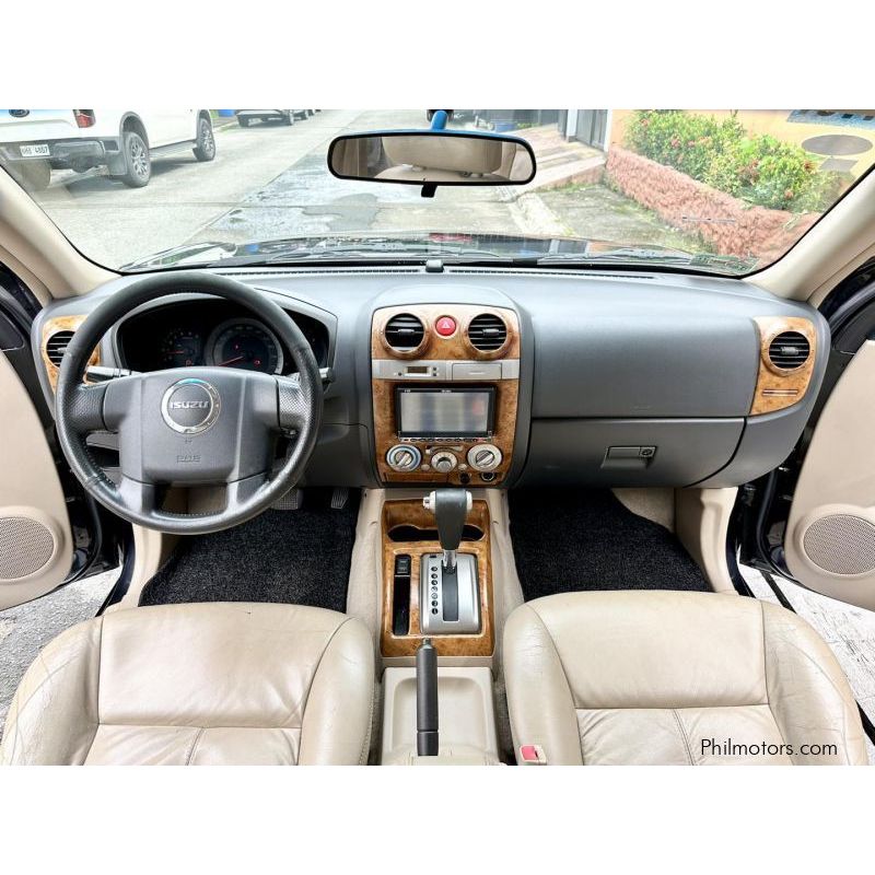 Dashboard cover for Isuzu Alterra 2005 2006 2007 2008 2009 2010 2011 ...