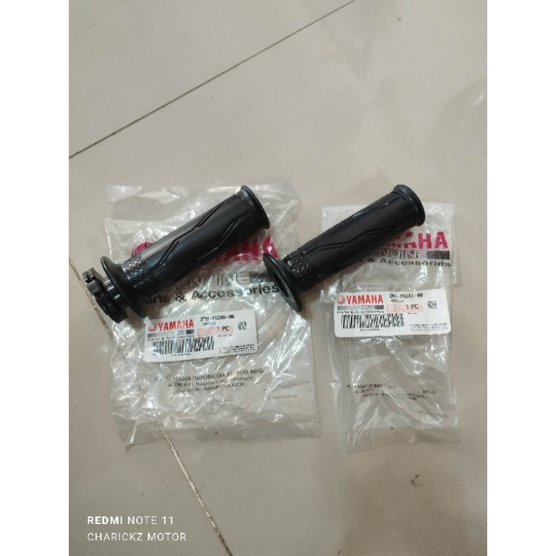 YAMAHA GENUINE HAND GRIP set MIO i 125 Mio soul 125 AEROX V1 V2 Mio ...