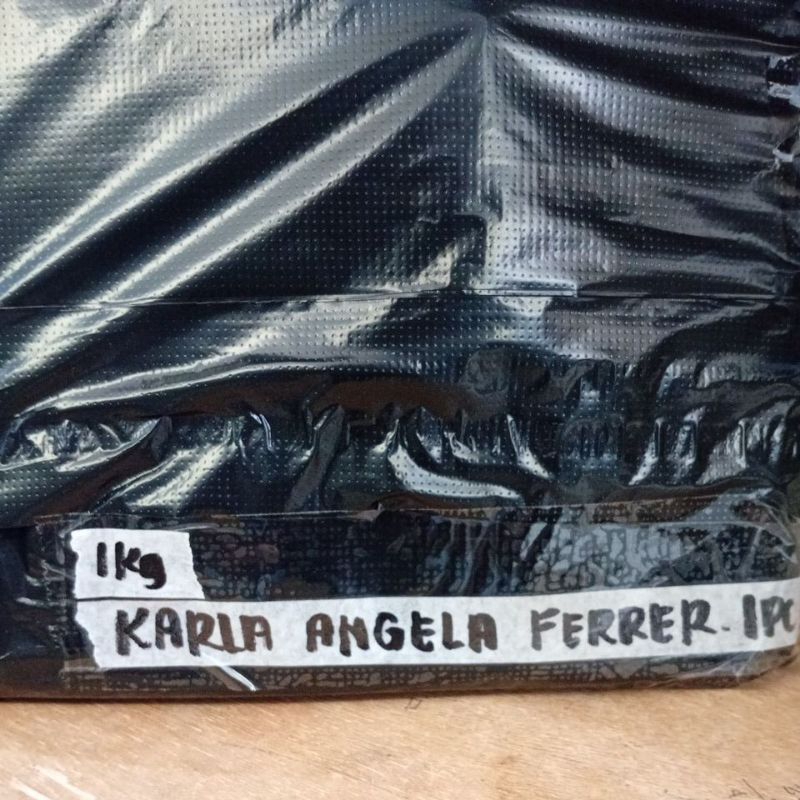 BOOK FOR KARLA ANGELA FERRER ( KID ) | Shopee Philippines