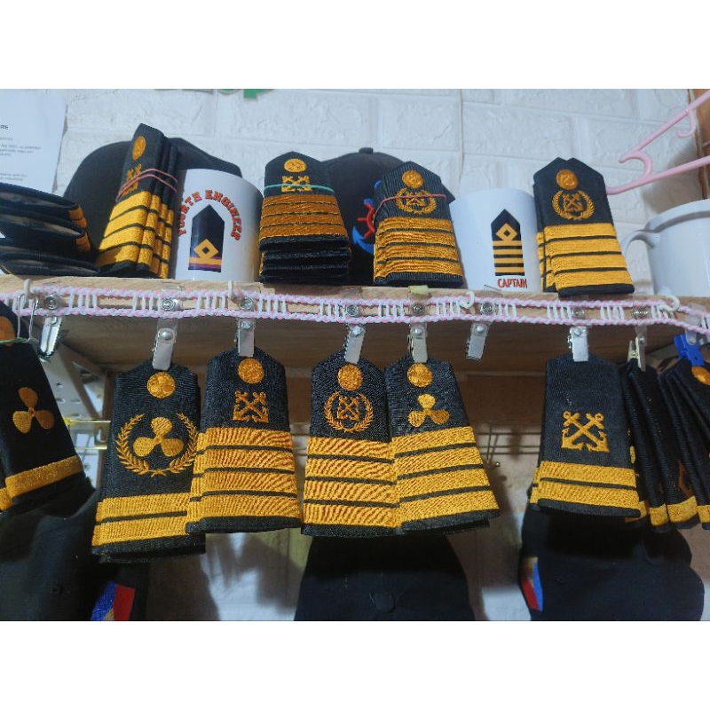 MARINE DECK & ENGINE SHOULDER BOARDS, EMBROIDERED ASSORTED RANKS BEST ...