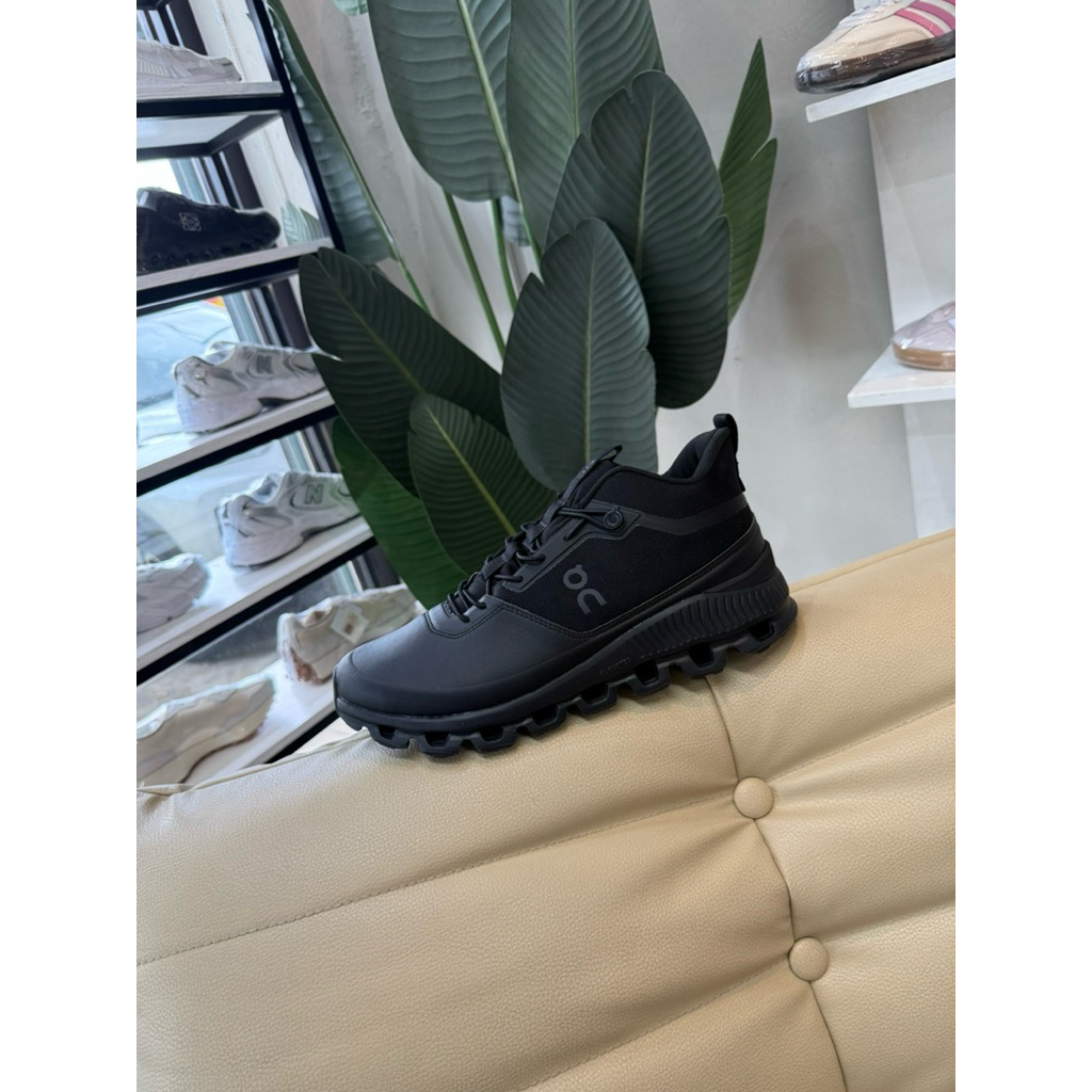 On Cloud Hi Waterproof Black Unauthorized Authentic | Shopee Philippines