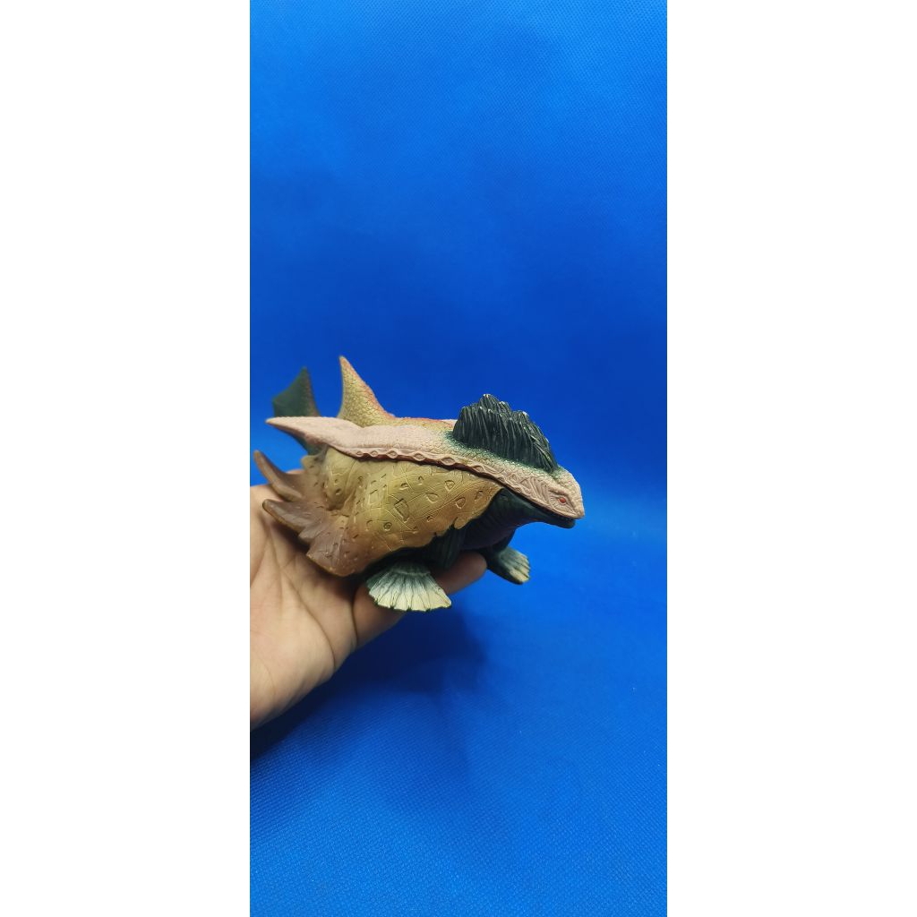 Bandai ultra kaiju Scylla 1999 Ultraman Series KAIJU Monster Soft Vinyl ...