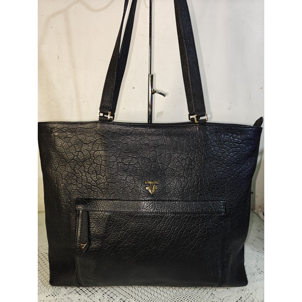 Preloved Vincis Bench Korea Black Tote Bag,Genuine Leather | Shopee ...