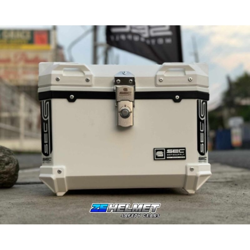 SEC HEXALITE MUJIBOX WHITE 45L HARD PLASTIC TOP BOX | Shopee Philippines