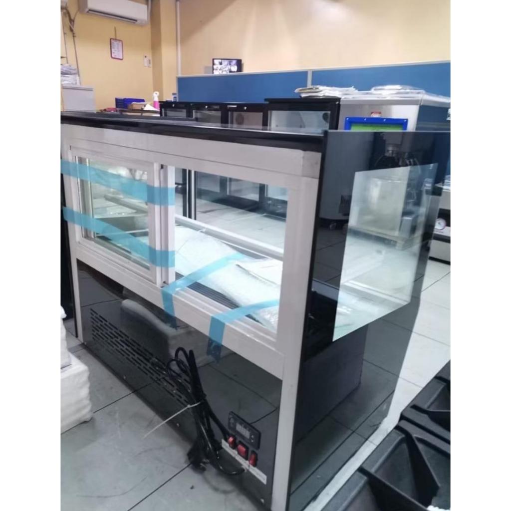 Brand New TABLETOP CAKE DISPLAY CHILLER / FREEZER | Shopee Philippines