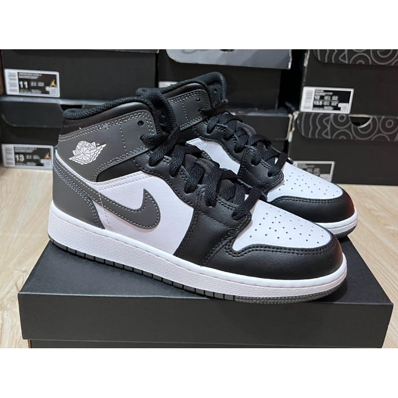 ORIGINAL J1 MID BLACK IRON GREY OLDER KIDS (100% LEGIT) | Shopee ...