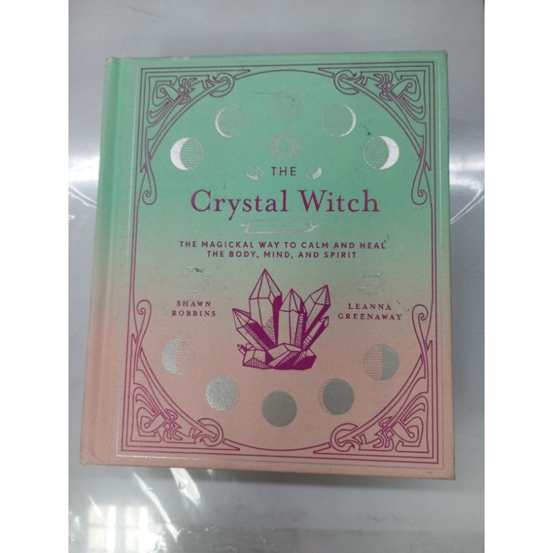 The crystal witch (used) by shawn robbins and Leanna greenaway | Shopee ...