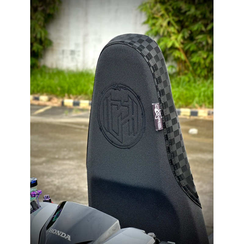Hinda Click ICPH signature F1 checkered indo seat cover indo leather ...