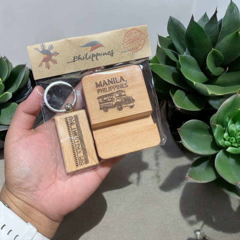 1pc Jeepney phone holder and 1 ethnic keychain | Shopee Philippines