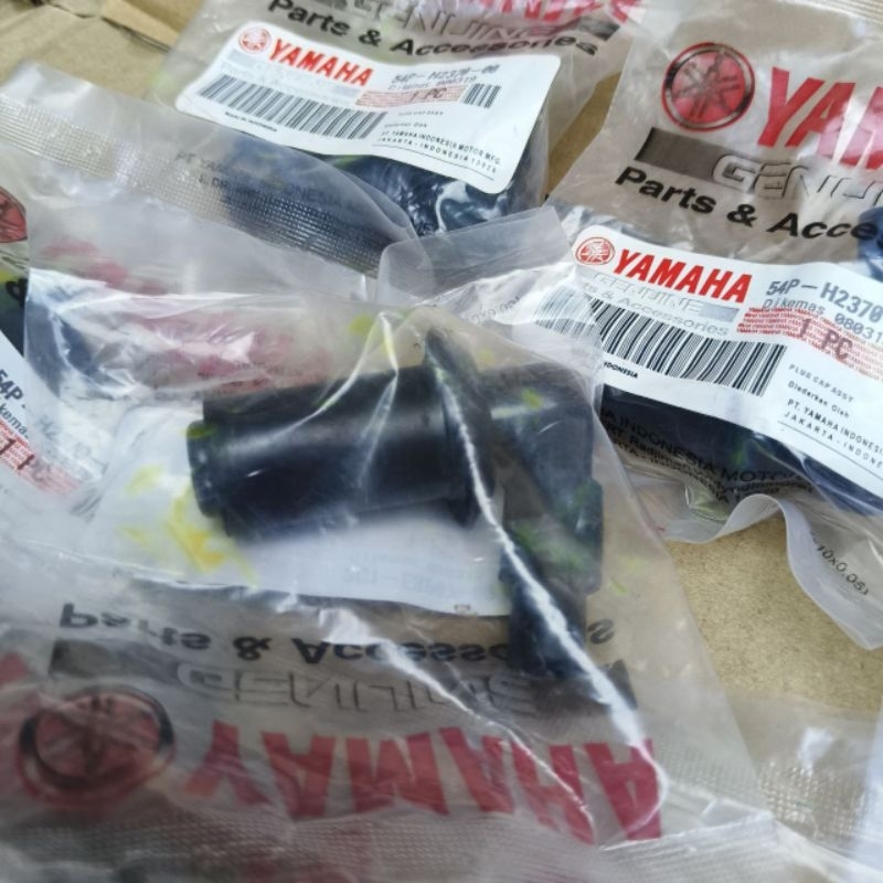 (54P)Black Spark Plug Cap Yamaha Genuine Parts for Mio125, M3, MSi125 ...