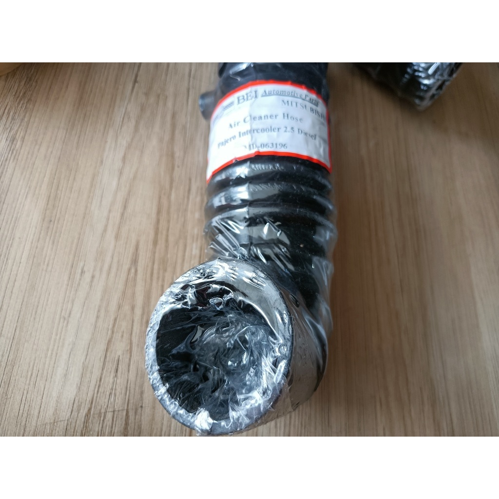 HYUNDAI STAREX H100/GRACE AIR CLEANER HOSE BEI 28161-43020 | Shopee ...