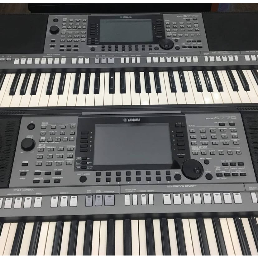 YAMAHA PSR S770 Keyboard Workstation + Stand + All Original Box + All ...
