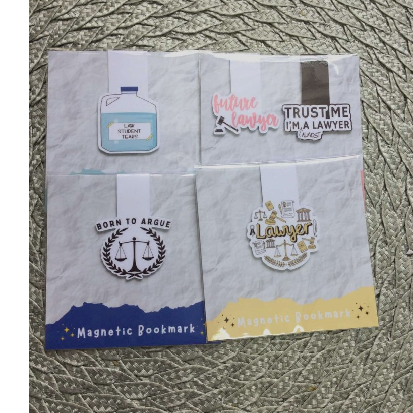 Magnetic Bookmarks - FUTURE LAWYER | Law Students | Cute Relatable ...