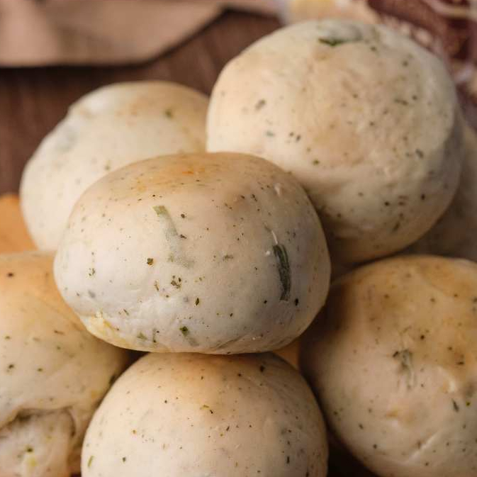 Onion Chives Almond Spinach Pandesal (Gluten Free, Keto Friendly, Sugar ...