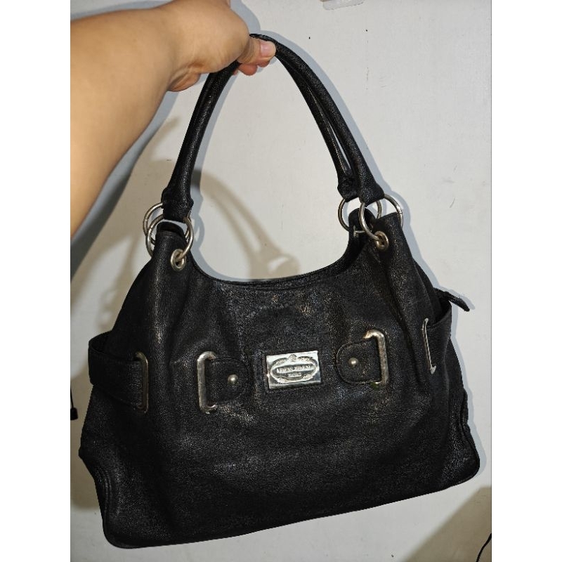 Preloved Vincis Bench South Korea hobo Bag,Genuine Authentic Leather ...