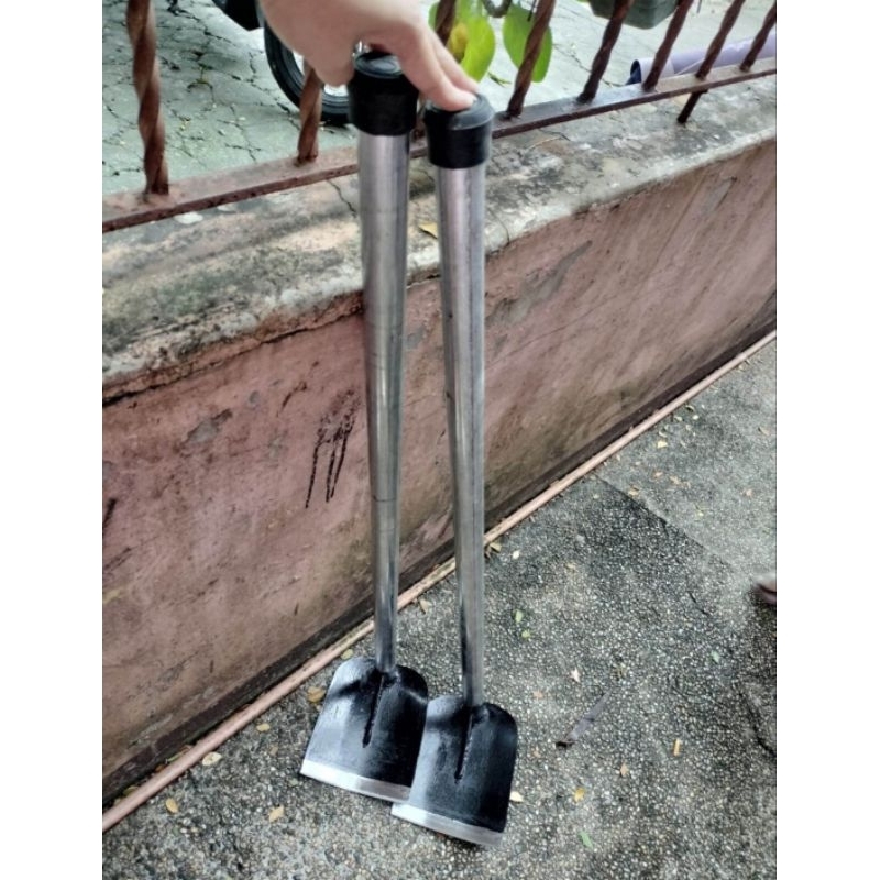 Garden Hoe Asarol Bakal used in Gardening tools 3 feet | Shopee Philippines