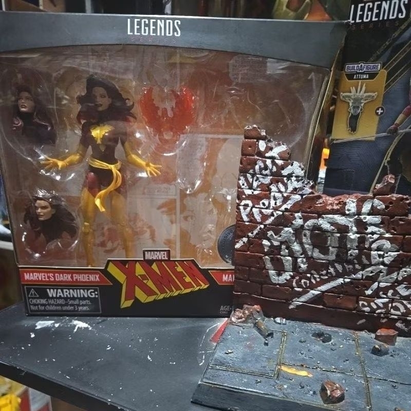 Marvel Legends Toy r Us Exclusive Marvel 's Dark Phoenix Hasbro (Back ...