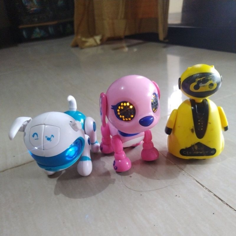 Bundle Small Robots Preloved Toys from UK Box | Shopee Philippines