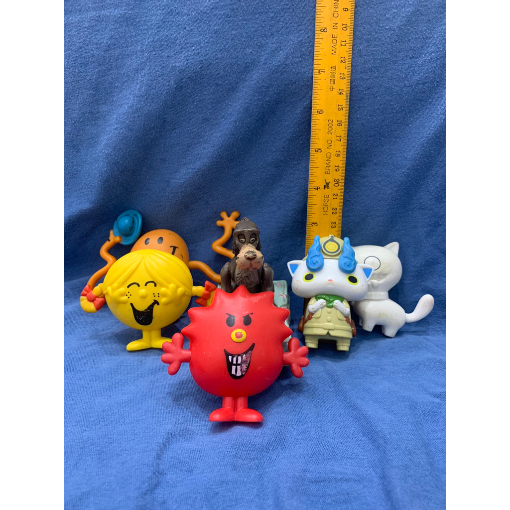 Assorted Vintage Small Toys Action Figures Jollibee McDonalds Happy ...