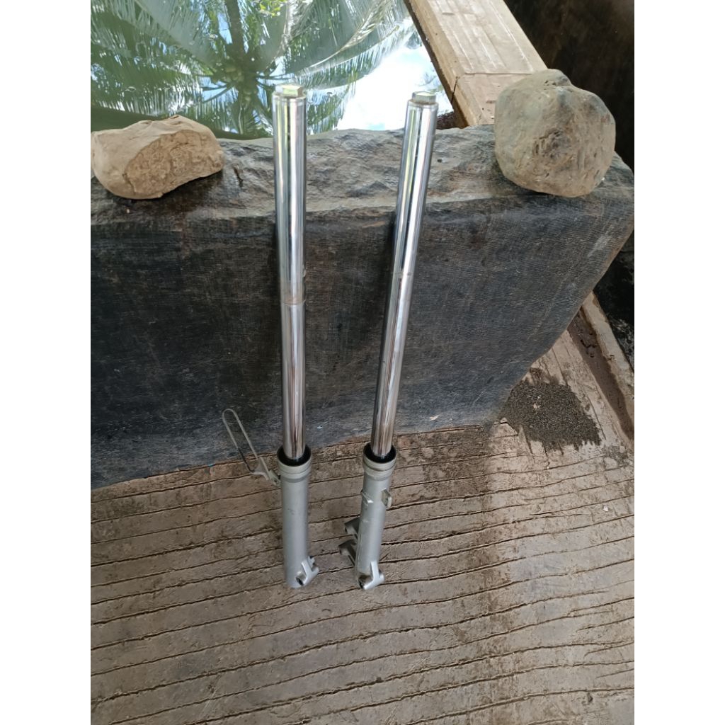 KLX 150 SMALL FORK ASSY WITH BUTTERFLY AND IGNITION SWITCH | Shopee ...