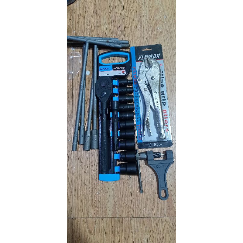 FLYMAN TOOLS PACKAGE SOCKET SET, WRENCH VICE GRIP AND CHAIN CUTTER ...
