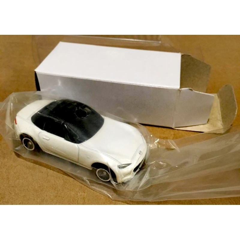 Tomica Mazda Miata MX5 Roadster from playset | Shopee Philippines