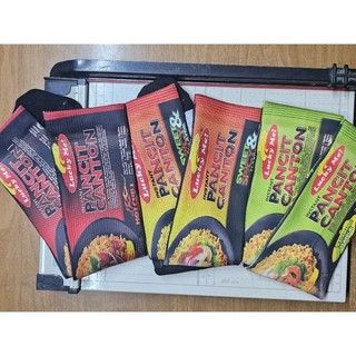 PANCIT CANTON FUNNY MEME SOCKS | Shopee Philippines