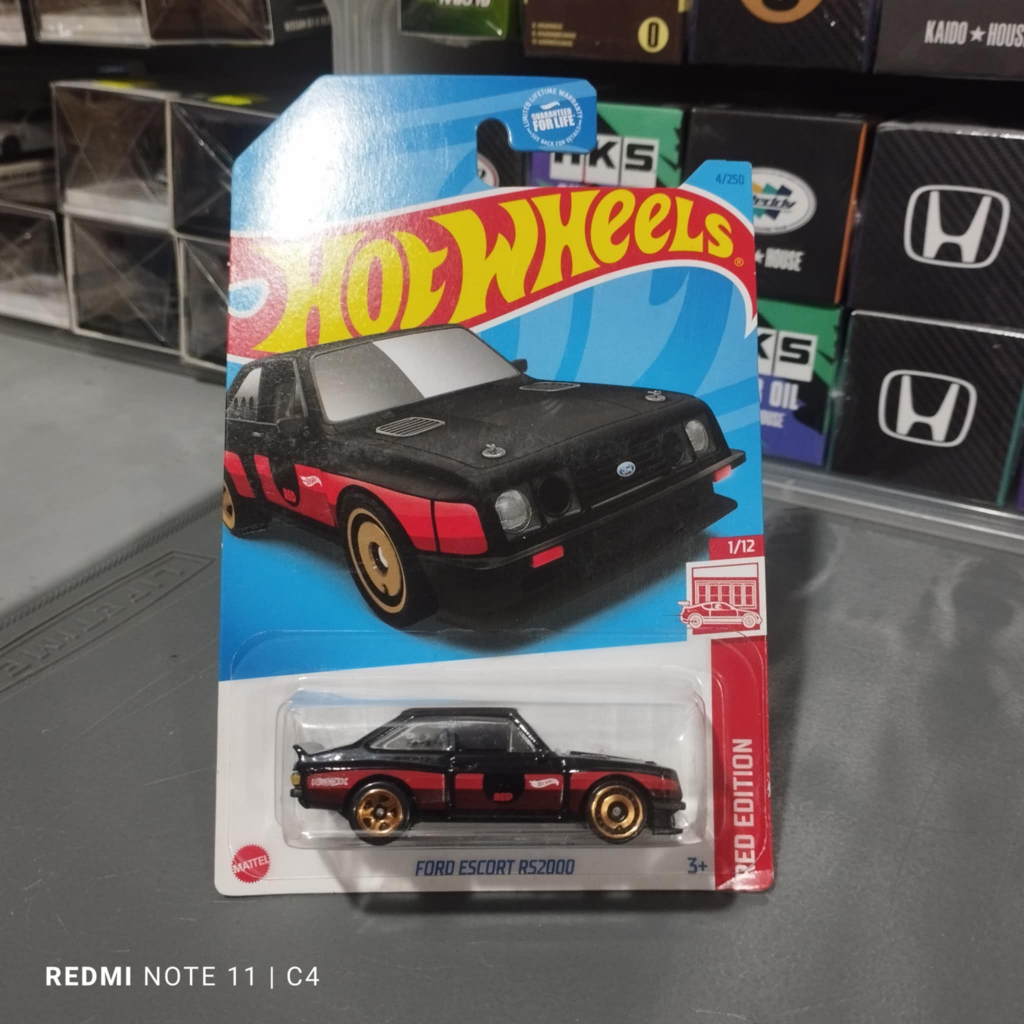 Hot Wheels Ford Escort RS2000 (Black) Red Edition Series Target ...
