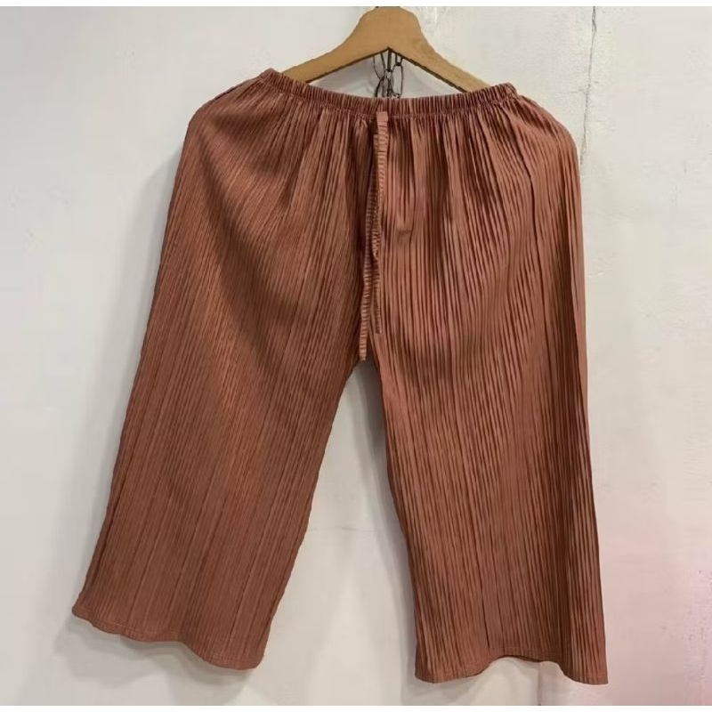 Plain Electric Pleated Tokong Square Pants fit up to M-2XL for Teenager ...