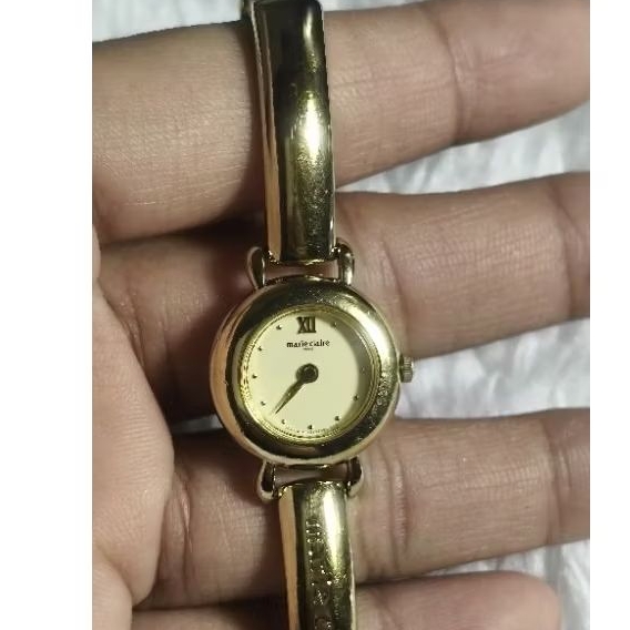 Marie Claire Paris small bangle yellow dial Ladies Watch Japan | Shopee ...