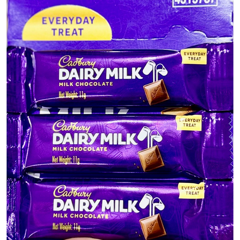 Cadbury Dairy Milk Chocolate Bar - Milk Chocolate 11g Everyday Treat ...