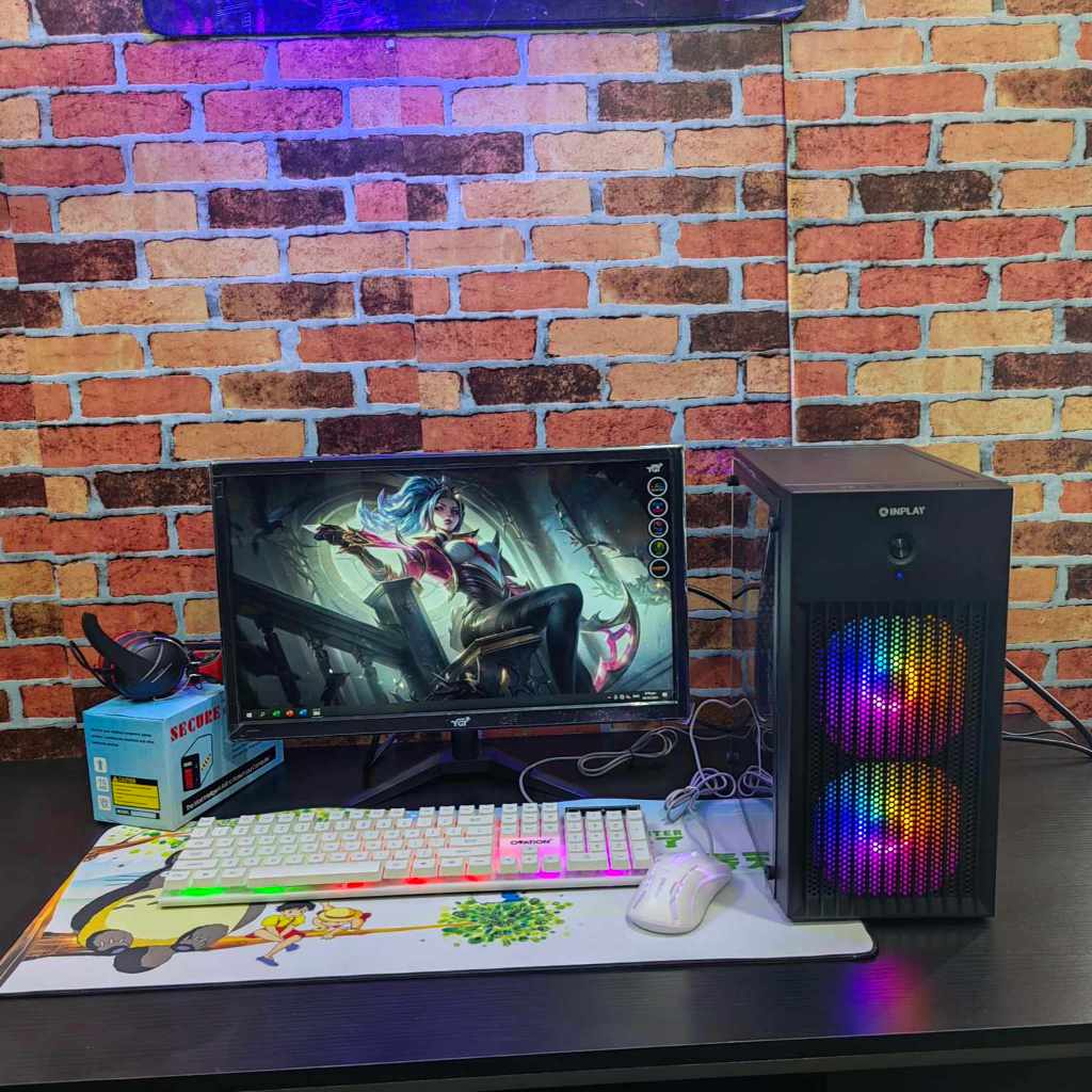 COMPUTER SET INTEL CORE I5 8TH GEN 8GB RAM 256GB SSD 19 INCHES WIDE ...